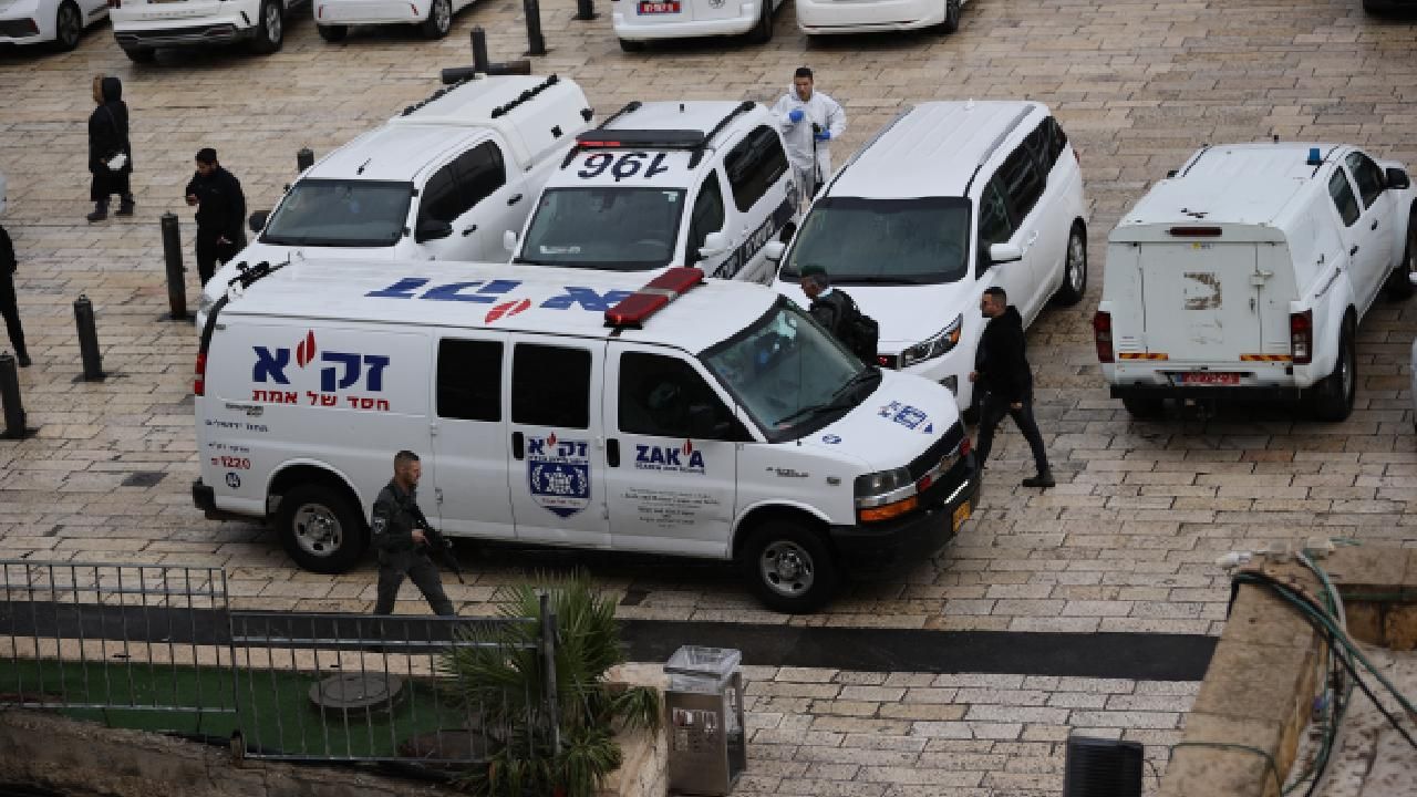 İsrail'de bir asker kendini yakarak yaşamını yitirdi - Elips Haber