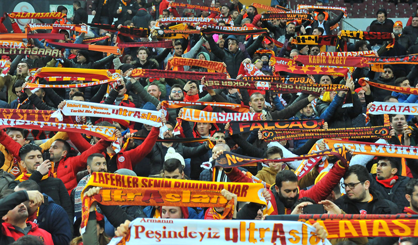 Galatasaray'a şampiyonluk kupası, Fenerbahçe derbisi sonrası verilecek ... Galatasaray'a şampiyonluk kupası, Fenerbahçe derbisi sonrası verilecek ...