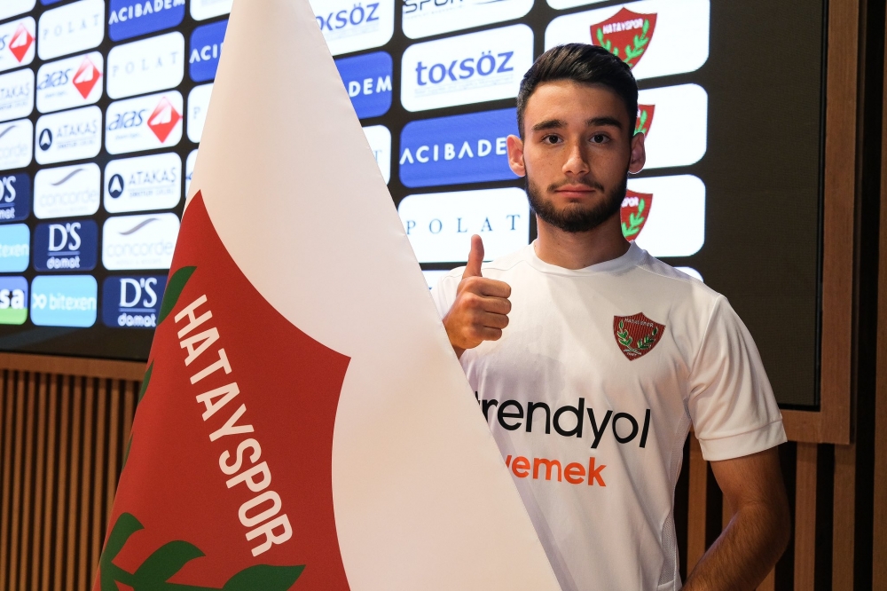 Hatayspor, Ünal Emre Durmuşhan'ı transfer etti - Elips Haber