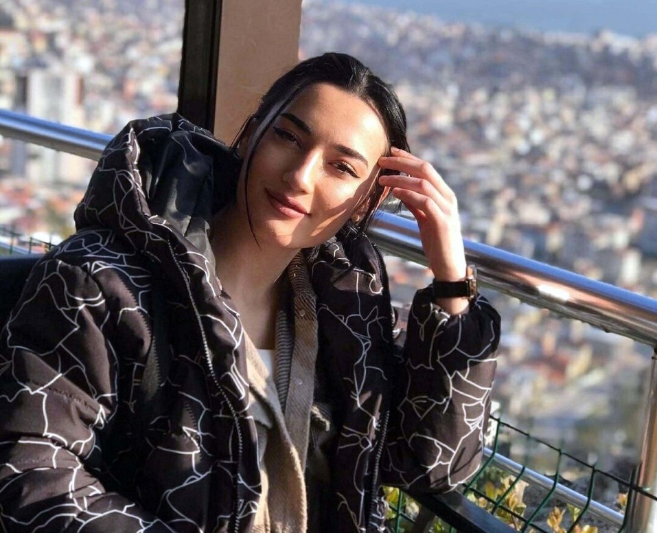 Aslıhan Sinem kimdir? - Elips Haber