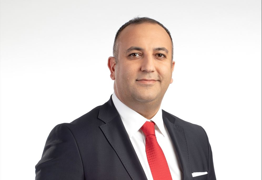 Eren Ziya Dik kimdir? - Elips Haber