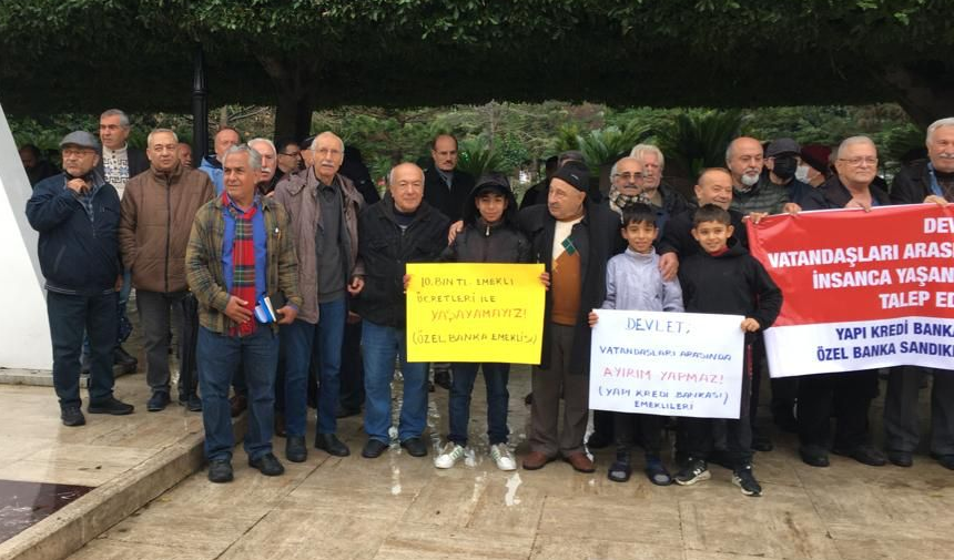 Özel banka sandıkları emeklileri maaş ayrımına tepkili: Bir an önce ... Özel banka sandıkları emeklileri maaş ayrımına tepkili: Bir an önce ...