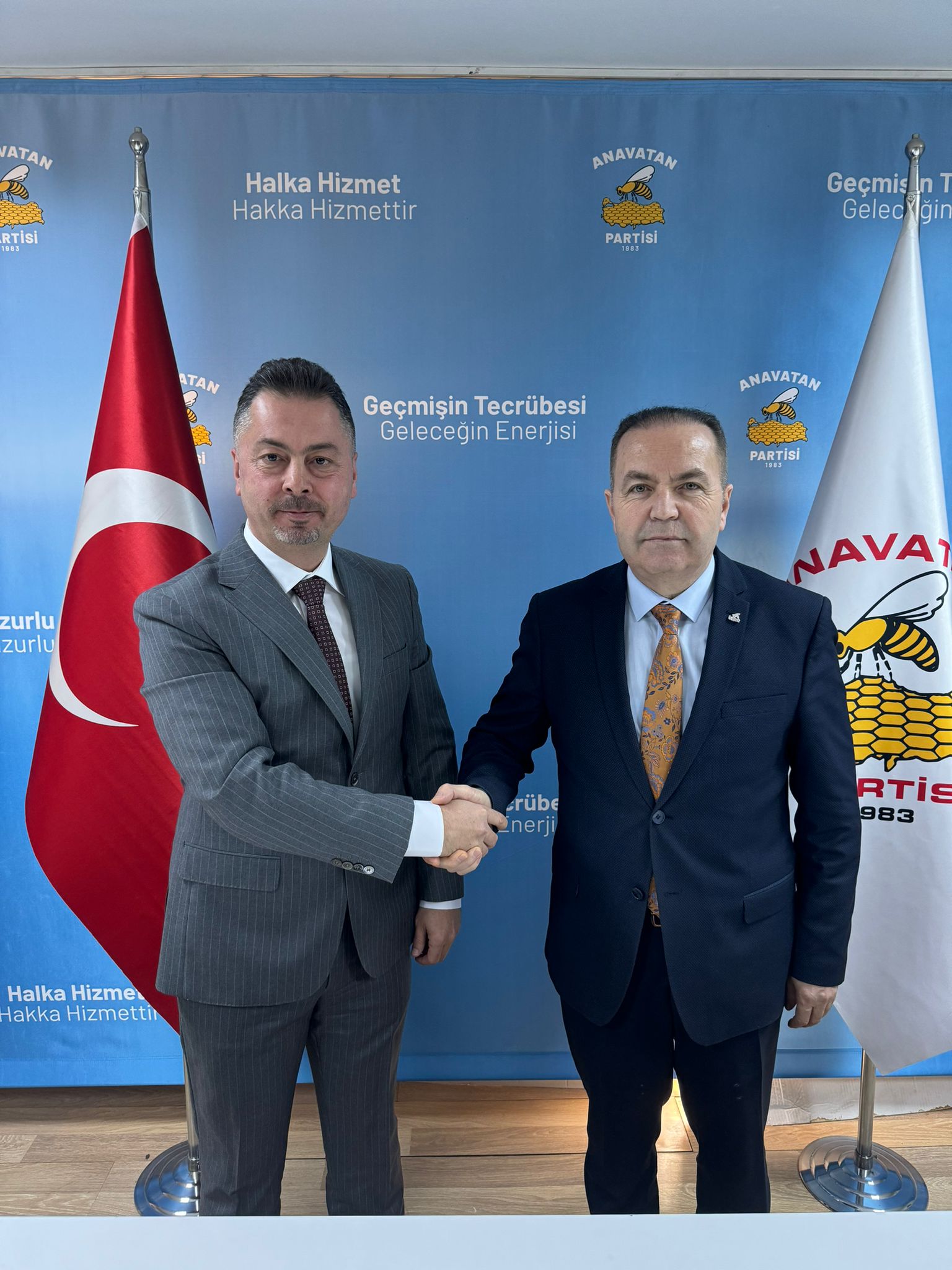 Anavatan Partisi’nin İstanbul adayı Umut Çınar oldu - Elips Haber