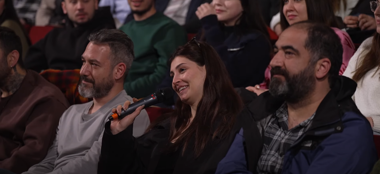 Erdal Beşikçioğlu'nun kızı Derin Beşikçioğlu kimdir? - Elips Haber Erdal Beşikçioğlu'nun kızı Derin Beşikçioğlu kimdir? - Elips Haber