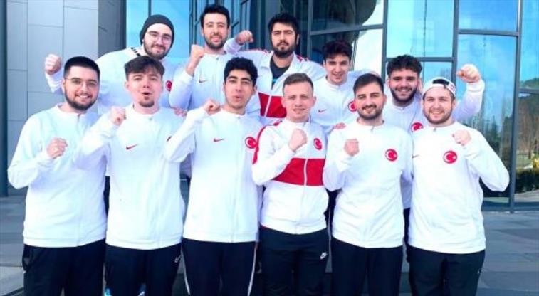 eMilli Takımı'ndan büyük başarı - Elips Haber