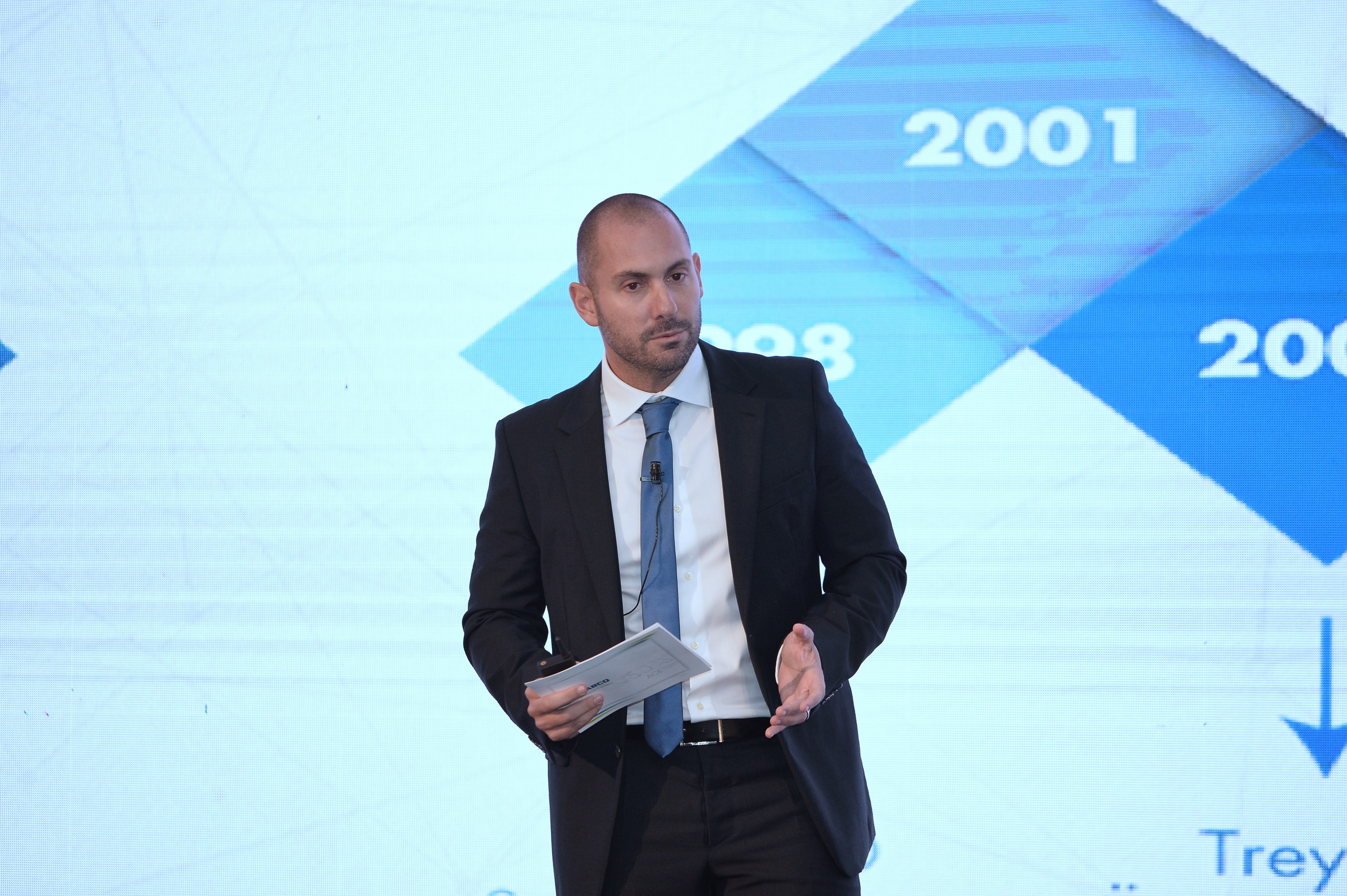 Rıfat Perahya kimdir? - Elips Haber